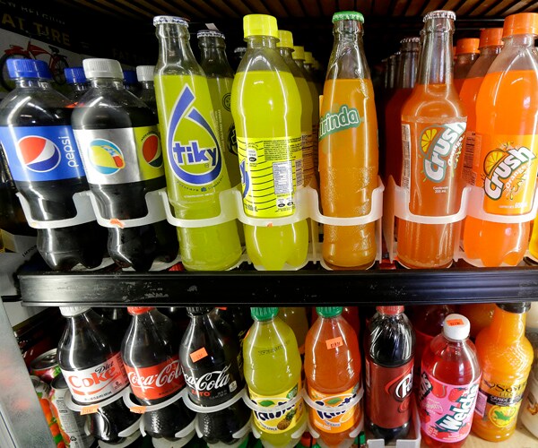 Philly Soda Tax Fizzes to Life; Surprised Slurpers Pop Corks | Newsmax.com