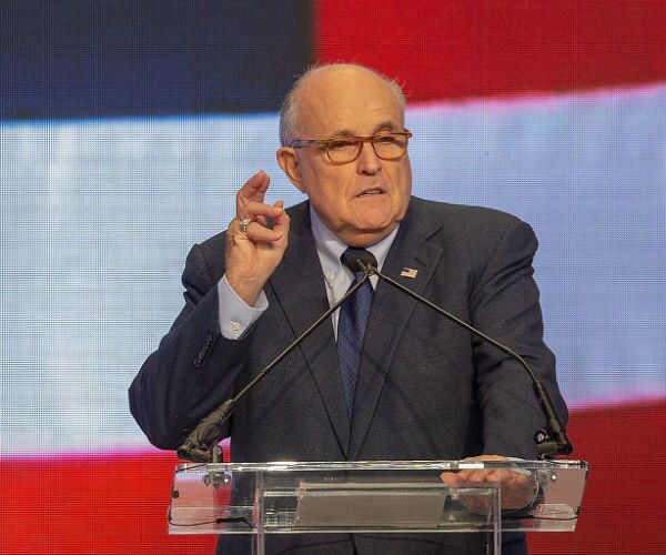 Giuliani in 'Good-Faith Attempt' on Trump-Mueller Interview | Newsmax.com