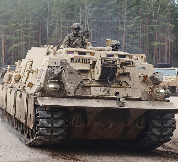 US Defense Contractors Maintain Forecasts | Newsmax.com