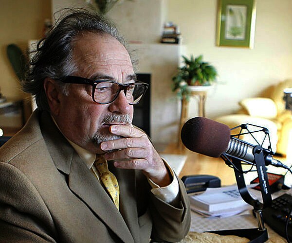 Michael Savage to Launch Hybrid Broadcast and Podcast | Newsmax.com