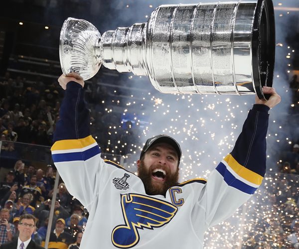 Blues Win 1st Stanley Cup, Beating Bruins 4-1 | Newsmax.com