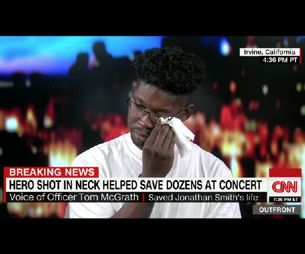 Las Vegas Hero Jonathan Smith Reunites With His Own Hero | Newsmax.com