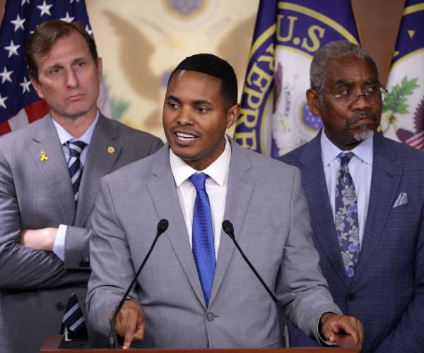 Dem Rep. Torres to Introduce Resolution Condemning Ogles | Newsmax.com