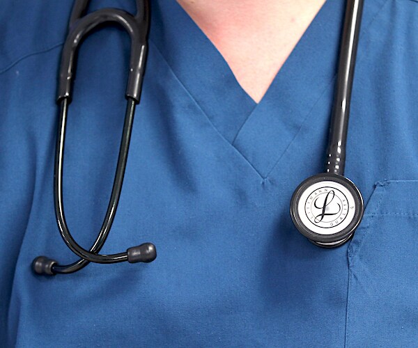 Lawsuit Challenges California's' DEI Program for Doctors | Newsmax.com