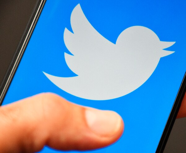 Twitter Reinstates Banned Users Griffin, Peterson; No Decision on Trump ...