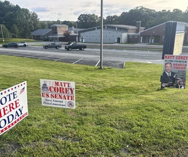 Restaurateur Matt Corey to Challenge Conn. Sen. Chris Murphy | Newsmax.com