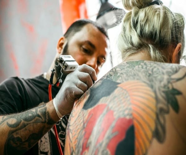 Lab Study Questions Safety of Tattoo Ink Ingredients | Newsmax.com