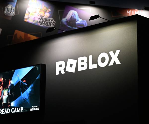 Texas Sues Roblox for Allegedly Concealing Safety Risks | Newsmax.com