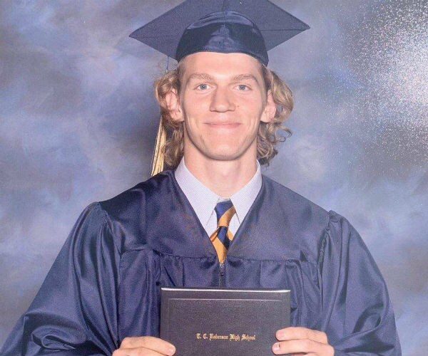 UNC Shooting Victim Who Was Hailed a Hero Honored With 'Star Wars ...