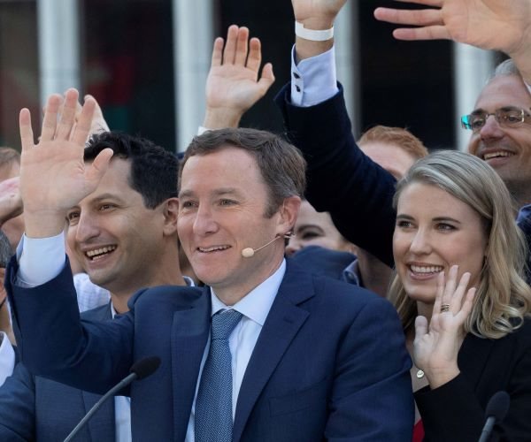 Activist Investor Blackwells Pushes for Peloton CEO Exit, Sale ...