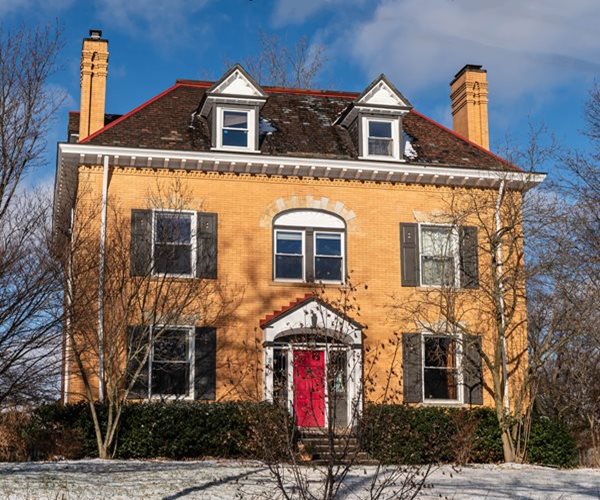 Entrepreneur Revitalizes Blighted Pittsburgh Area Homes | Newsmax.com