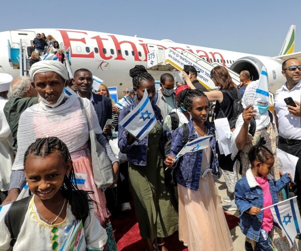 Record 60,000 Jews Move to Israel This Jewish Year | Newsmax.com