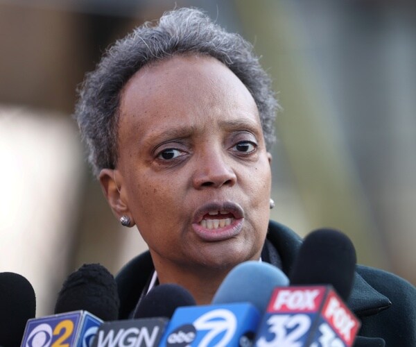 Chicago Mayor Lightfoot Trails in Latest Poll Ahead of Feb. 28 Election ...