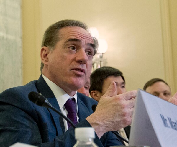 Shulkin: I Was Fired for Not Privatizing VA Health Care | Newsmax.com