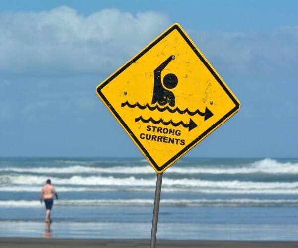 What You Should Know About Deadly Rip Currents | Newsmax.com