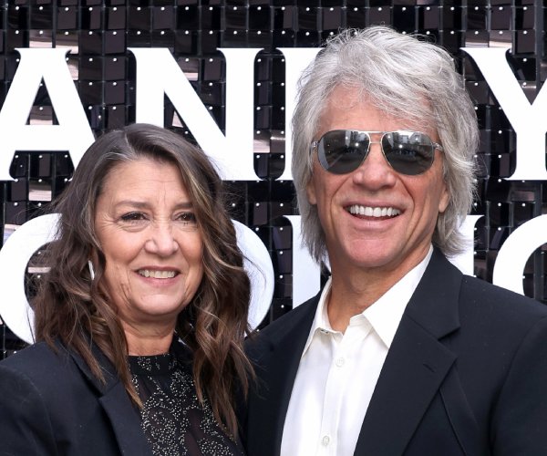 Jon Bon Jovi Says 1989 Marriage 'Shocked Everyone' | Newsmax.com