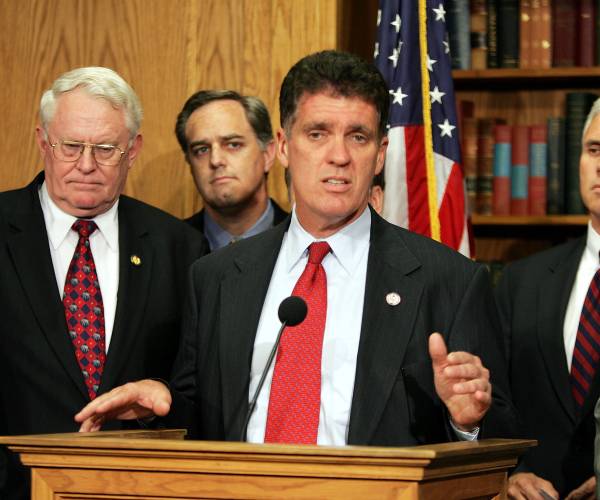 Trump Taps Former Florida Rep. Weldon to Head CDC | Newsmax.com