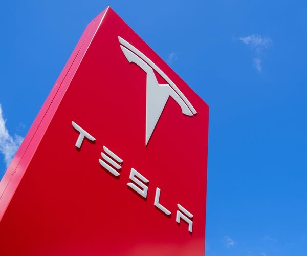 'Optimus' Prime: Tesla to Unveil Humanoid Robot This Fall | Newsmax.com