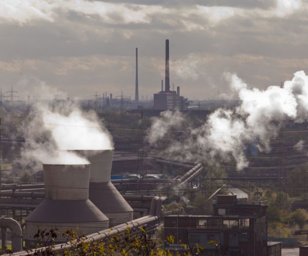 90 Percent of World Breathing Polluted Air: WHO | Newsmax.com