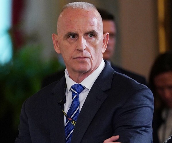 House Intel Comm. Will Question Ex-Trump Bodyguard Keith Schiller ...