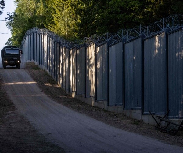 Poland Will Build Fortifications on Eastern Border, PM Tusk Says ...