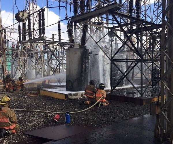 Fire in Puerto Rico Blacks Out Nearly Entire Bankrupt Island | Newsmax.com