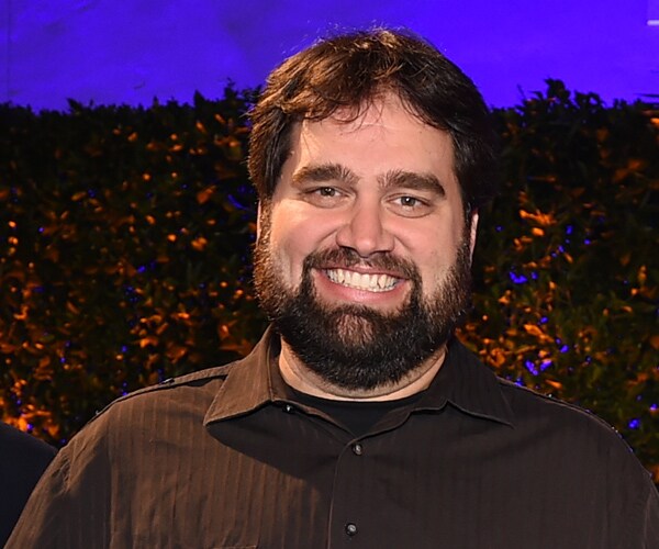 Andy Signore of 'Honest Trailers' Fired for Harassment | Newsmax.com