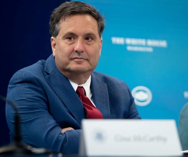 Report: WH Taps 2 Ex-Biden Officials to Recruit New Cabinet Candidates ...