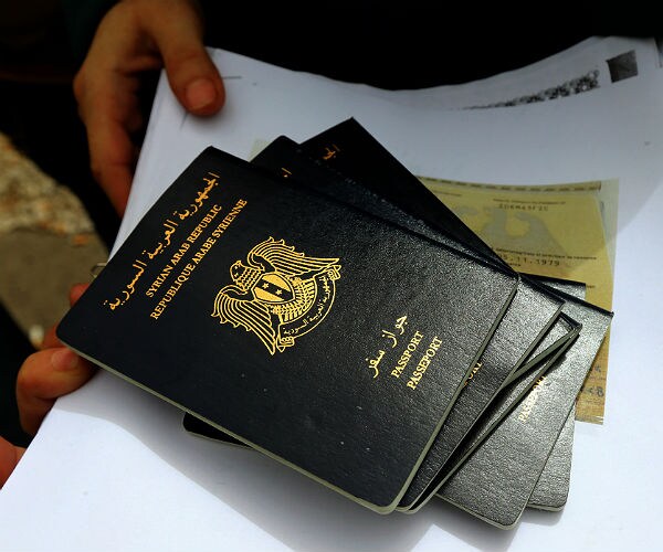 ABC: ISIS Printing Fake Passports, May Have Used to Enter US | Newsmax.com