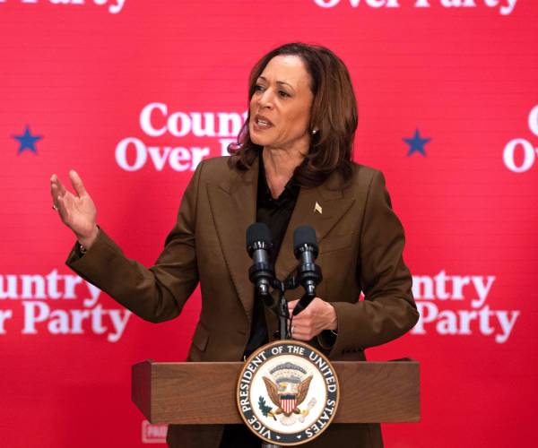NY Times Admits Harris Losing Black Support | Newsmax.com