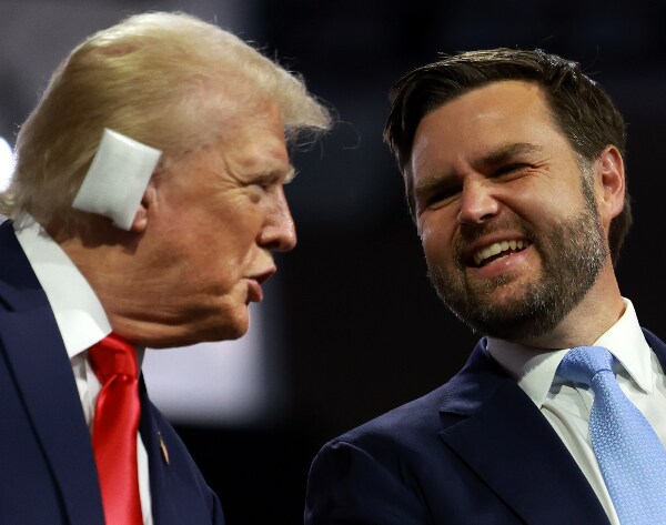 Fla. Man Arrested, Accused of Threats Against Trump, Vance | Newsmax.com