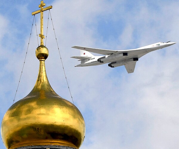 Putin Sends Signal to West With Flight on Nuclear-Capable Bomber ...