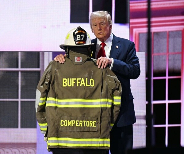 Trump's GoFundMe Passes $6M for Rally Shooting Victims | Newsmax.com