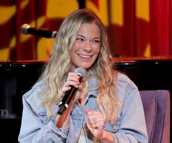 LeAnn Rimes Defends Britney Spears: We Share a Lot of Similarities ...