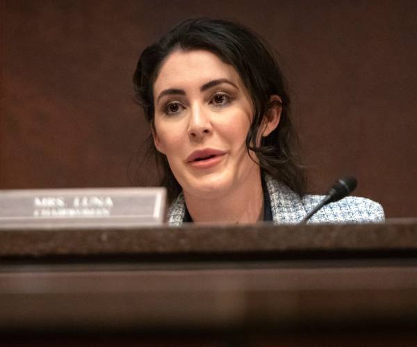 Rep. Luna: Classified Photos of UFOs 'Not Created by Mankind' | Newsmax.com