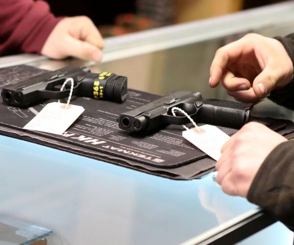 Credit Card Gun Sales Now Can Be Tracked | Newsmax.com