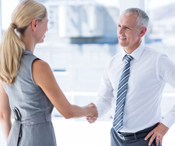 8 Things Your Body Language Says About You | Newsmax.com