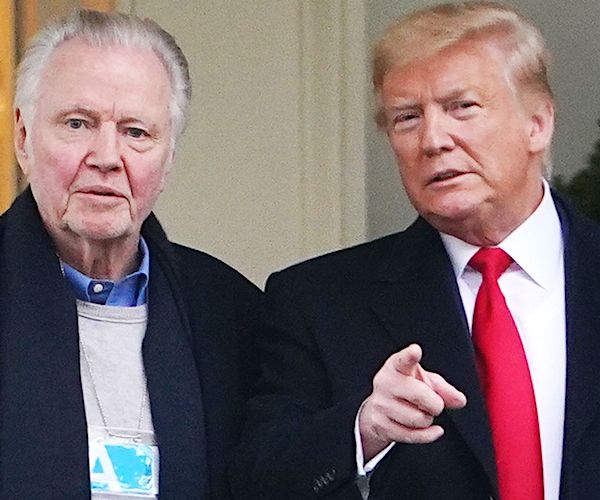 Jon Voight, Trump on Sunday Night for Accords Special | Newsmax.com