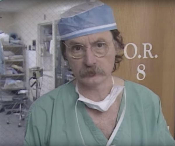 Renowned Surgeon and TV Doc James 'Red' Duke Dies at 86 | Newsmax.com