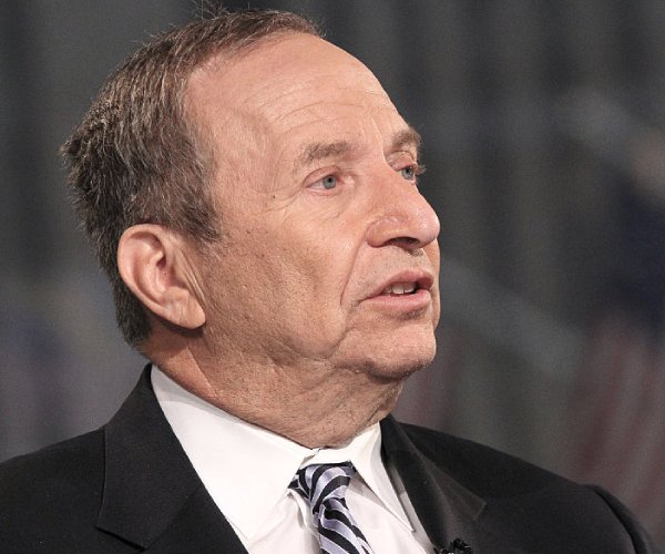 Former Obama Adviser Questions Biden Oil Profit Tax | Newsmax.com