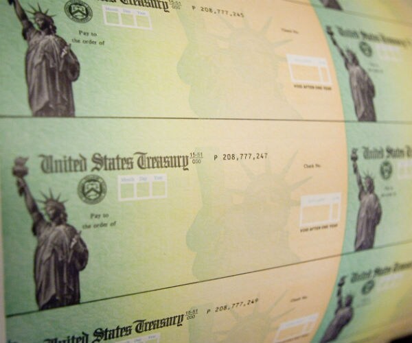 White House Studying Options for New Coronavirus Stimulus Bill ...