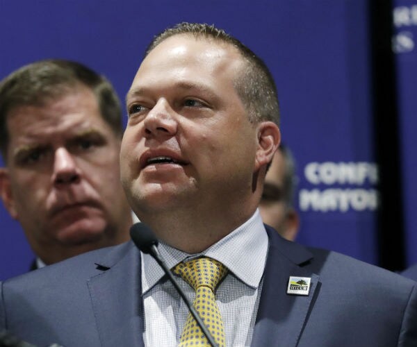 US Mayors to Lobby White House, Senators on Gun Control | Newsmax.com