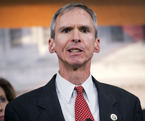 Rep. Lipinski of Illinois Narrowly Wins Democratic Primary | Newsmax.com
