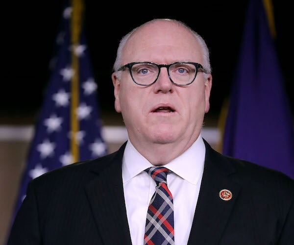 Joe Crowley Collapses at Anti-Trump Immigration Rally | Newsmax.com