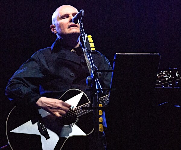 Smashing Pumpkins' Billy Corgan Embraces Birthmark After Years of ...