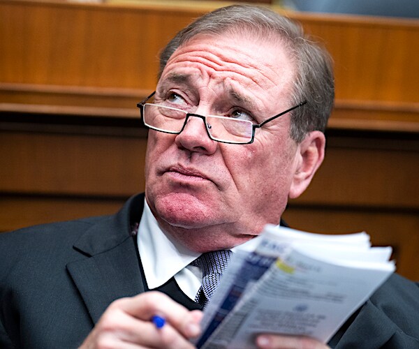 Rep. Neal Dunn: NewsGuard Targeted Conservative Media | Newsmax.com