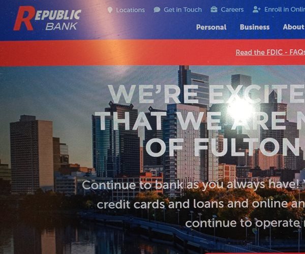 Fulton Financial Buys Failed Republic First Bank | Newsmax.com