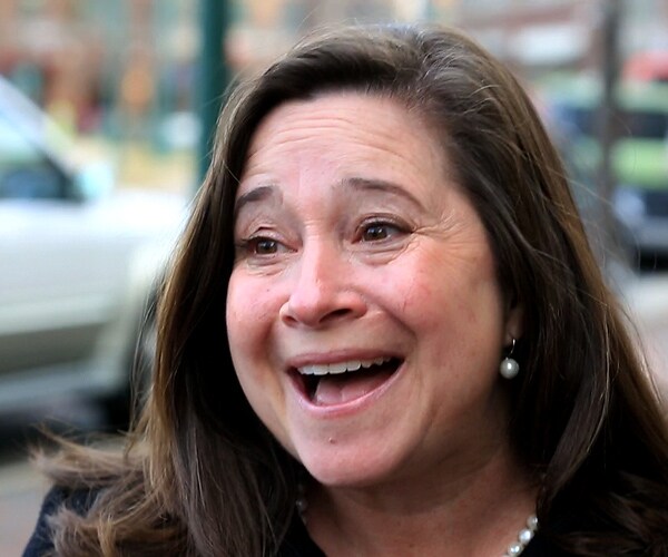 Democrat Shelly Simonds Wins Virginia House Seat by 1 Vote | Newsmax.com