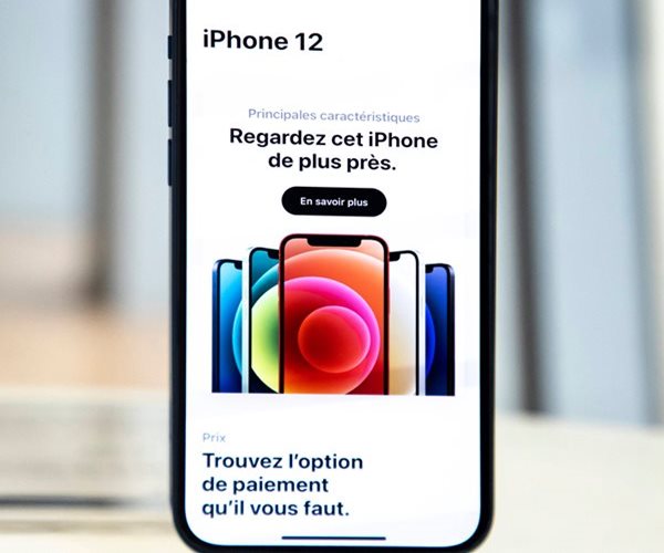Apple to Defuse French iPhone 12; EU Scrutiny Builds | Newsmax.com