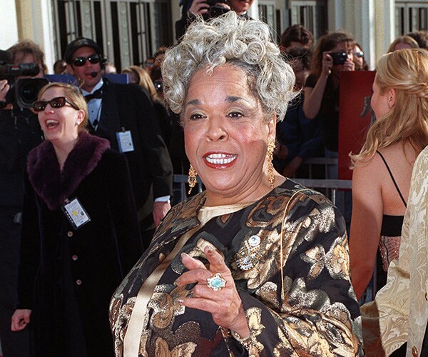 Della Reese, 'Touched by an Angel' Star and Singer, Dies at 86 ...